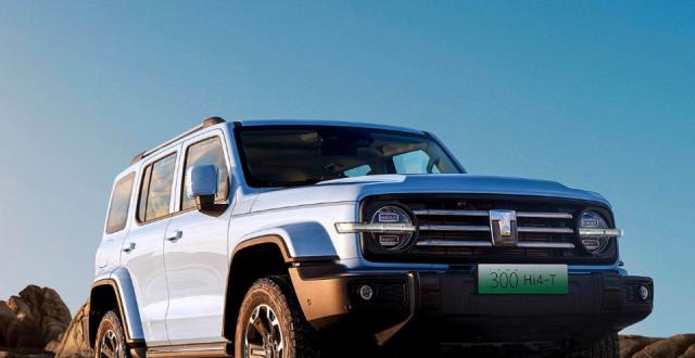 同门对决：哈弗H9和坦克300 Hi4-T谁更超值？_腾讯新闻