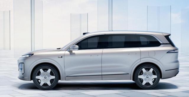 4大全尺寸SUV新车：极氪EX1H造型方正，深蓝S09要火？_腾讯新闻