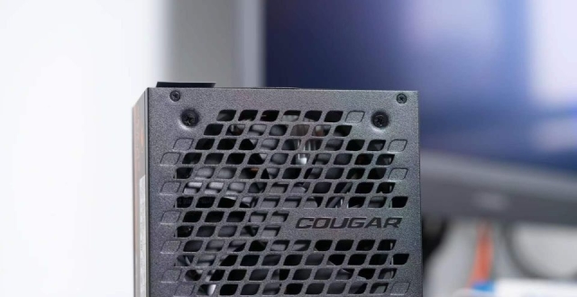 越小越强悍，14CM真ATX3.0电源，骨伽GEX X2 850金牌全模组_腾讯新闻