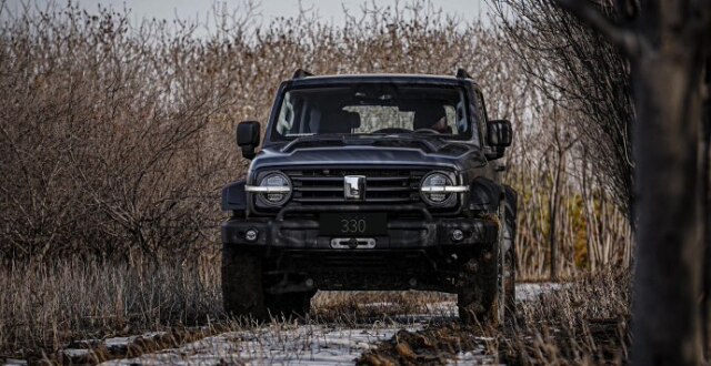 33 万元：坦克 330 开启交付，搭载 3.0T 双涡轮增压发动机_腾讯新闻