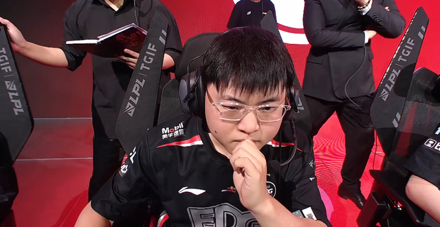 EDG让一追二战胜RA，决胜局Uzi完美数据斩获MVP！_腾讯新闻