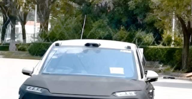 蔚来ES9谍照曝光，比ES8大一圈_腾讯新闻