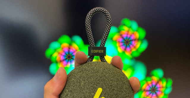 漫步者M100 Plus使用报告:"汉堡"设计好看又好玩_腾讯新闻