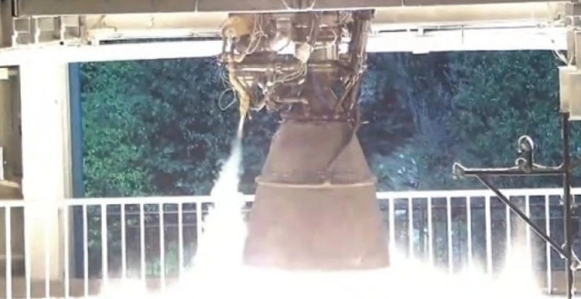 我国用于载人登月火箭的 YF-100K 发动机研制取得重大突破_腾讯新闻