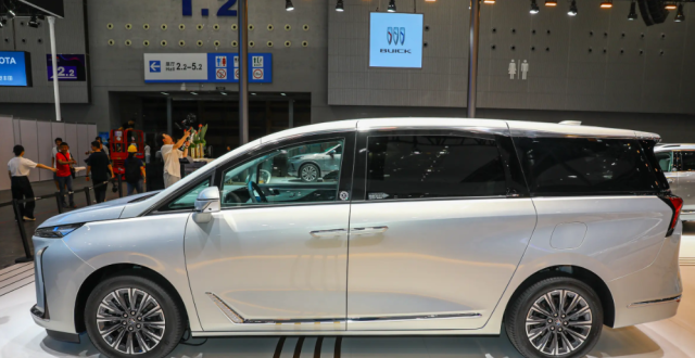 新款别克GL8上市？起售价降低4.8万，采用全新设计_腾讯新闻