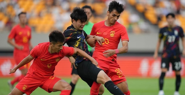 10分钟连丢3球，国足U24亚运队1-3主场不敌韩国_腾讯新闻