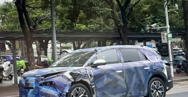 比亚迪新中型SUV谍照曝光 或命名唐L有望搭载DM5.0插混系统_腾讯新闻