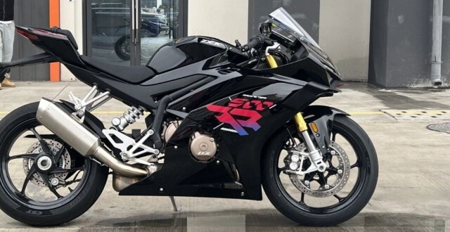 张雪机车500RR价格公布，高配32980元_腾讯新闻
