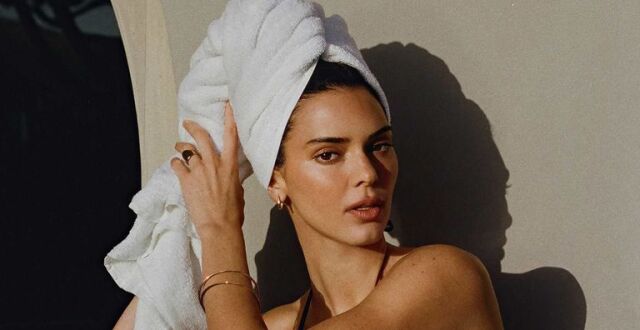 CALZEDONIA正式宣布品牌中文名“卡泽意袜” 由Kendall Jenner倾情演绎全新时尚泳衣系列_腾讯新闻