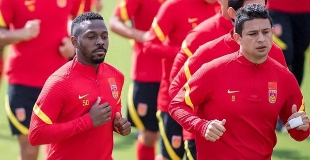 新加坡vs国足前瞻：亚洲31PK亚洲13 国足三归化出征 志在必得_腾讯新闻