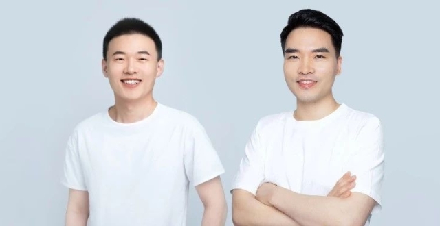 四木专访｜AIGCode：训练自己的AGI模型，才能做出面向终局的AI Coding产品_腾讯新闻