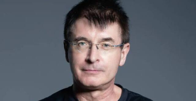 原诺丁汉大学教授Ivan Fesenko全职加入西湖大学 | 奥数金牌和菲尔兹奖是两回事_腾讯新闻