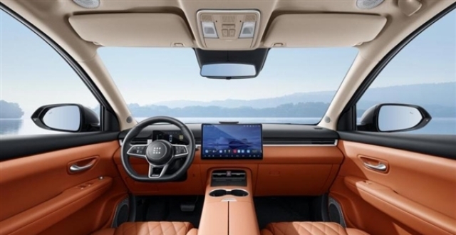 限时7.98万起 蓝电E5 PLUS先享版上市：165km纯电续航最长_腾讯新闻