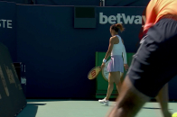 WTA1000迈阿密站1/32决赛：郑钦文vs戴维斯丨真聪明啊！郑钦文二发追求高落点造成对手击球失误再保一局_腾讯新闻