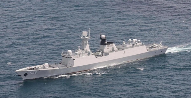 一切为了直-20！054B下水之后，造了42艘的054系列又出新批次？_腾讯新闻