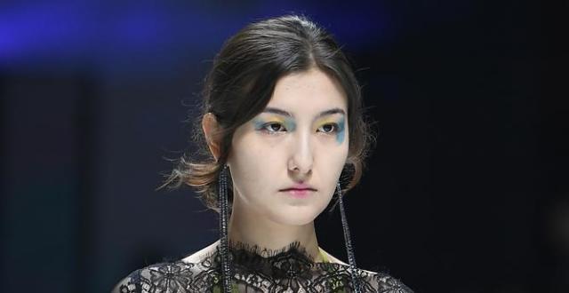 【视频＋图集】第18届SIUF中国（深圳）国际品牌内衣展开幕_腾讯新闻