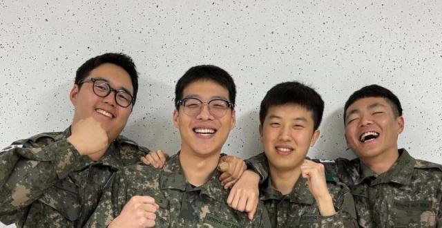 昔日S6顶级上单Smeb服役归来！或将回归到LCK圈子！_腾讯新闻