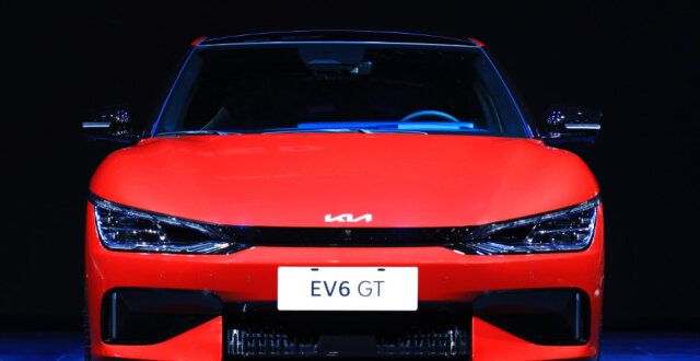 起亚EV5开启预售：价格区间15.98万元-22.98万元_腾讯新闻