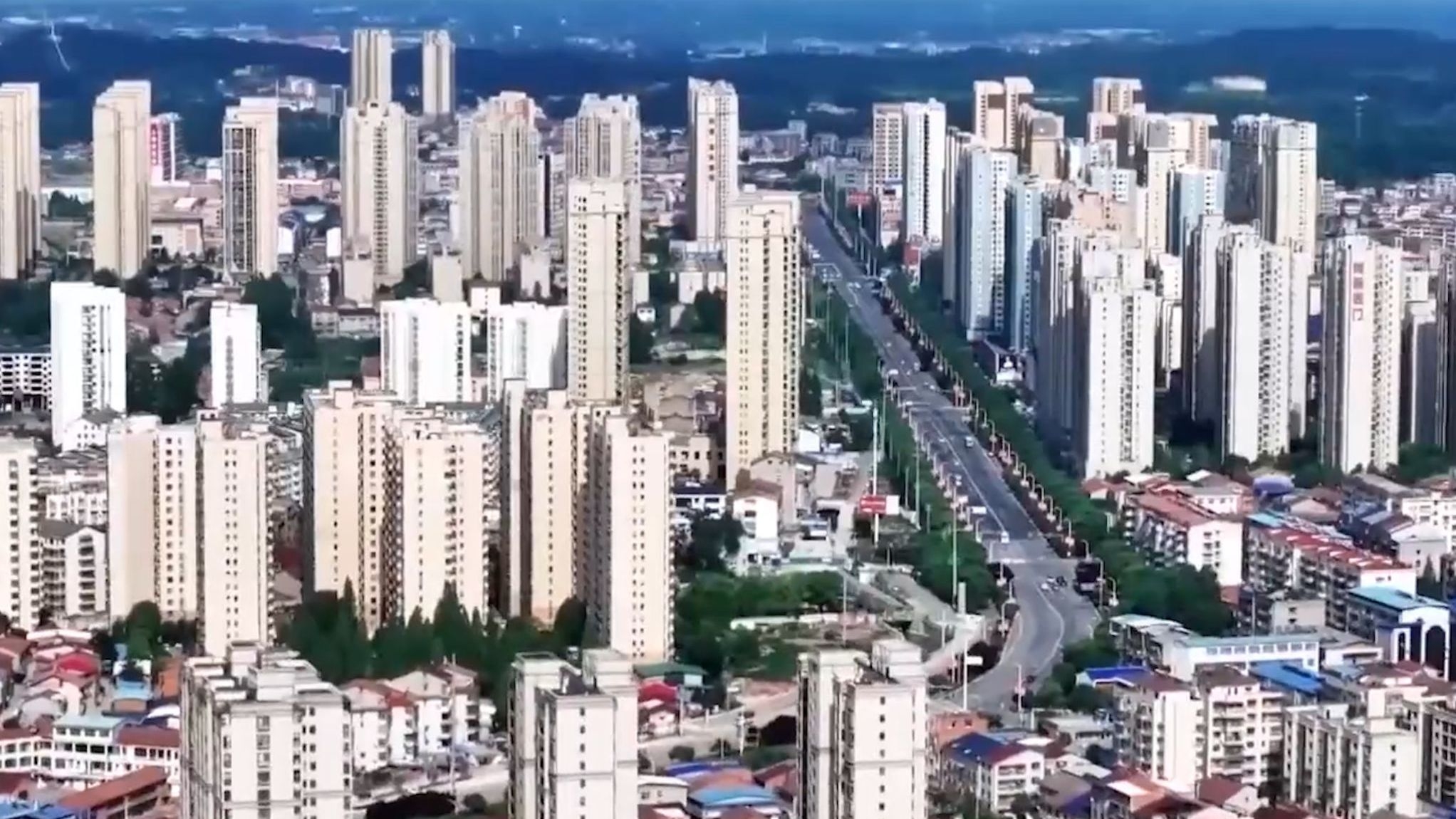 最热三伏天将来袭!大范围闷热持续高温发展加强 局地气温突破40℃_腾讯新闻