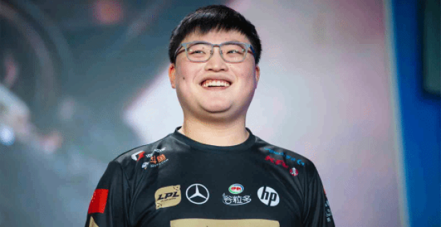 “Uzi疑似复出”登微博热搜！这次是WE战队_腾讯新闻