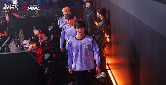 NBPL总决赛XCG夺冠！队友帮王梁拿回冠军，自信放话目标世界冠军_腾讯新闻