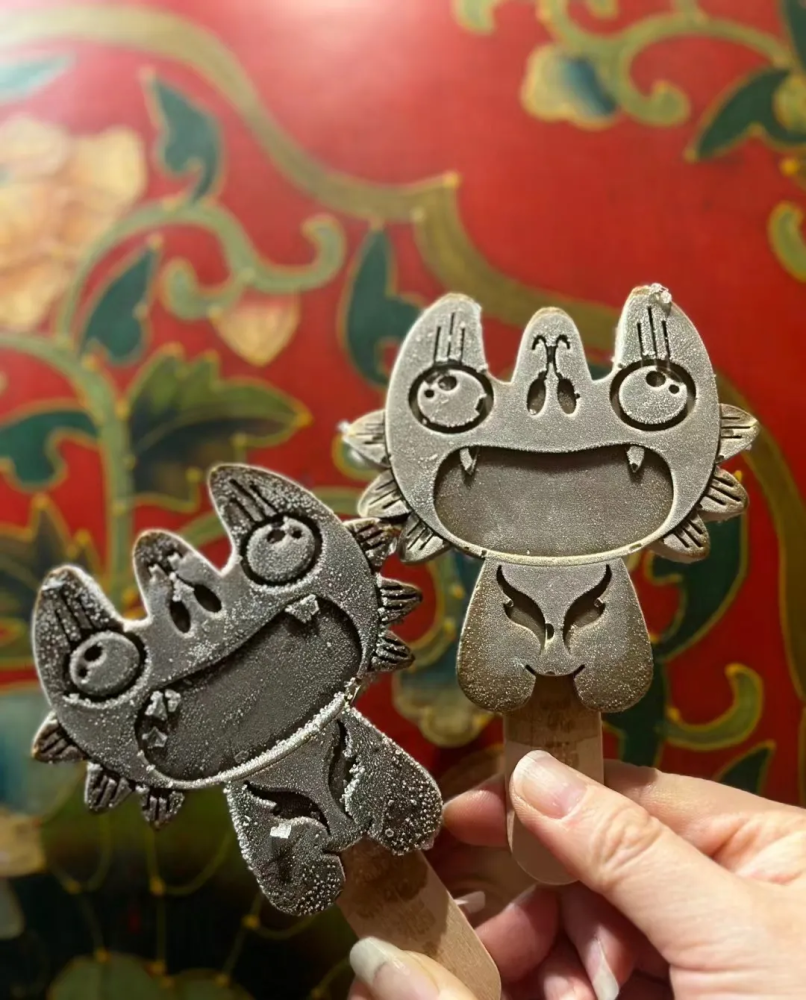 瓦猫变形记：从民间瑞兽到文创萌宠的华丽蜕变_腾讯新闻